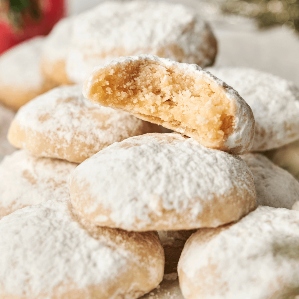 Almond Snowball Cookies Recipe - Cooking with Cassandra